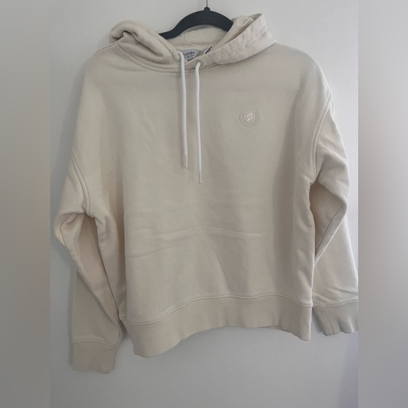 Peloton | Tops | Peloton Size Medium Cream Colored Hoodie | Poshmark